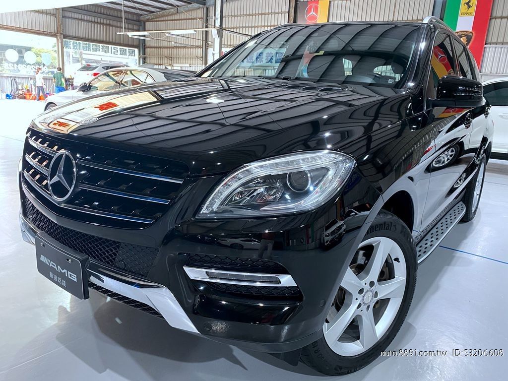 Mercedes-Benz/賓士 M-Class-2014年式 ML400 3.0cc 開14.5萬公里 原廠原件配備精緻配置休旅