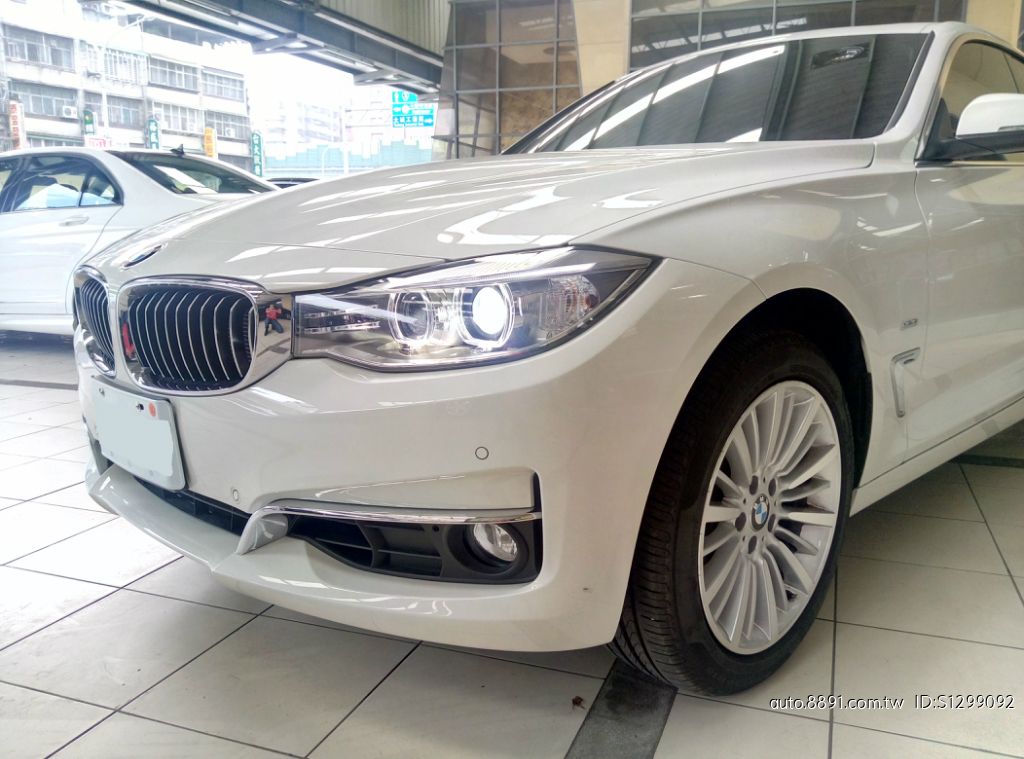 BMW/寶馬 3-Series Sedan-【嘉誠】總代理16年式BMW F34 320GT 僅跑4000 就是新車般!!!