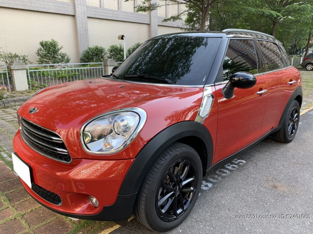 Mini/迷你 Countryman-【耀明汽車】2015年 MINI COUNTRYMAN 1.6L 歡迎來店賞車