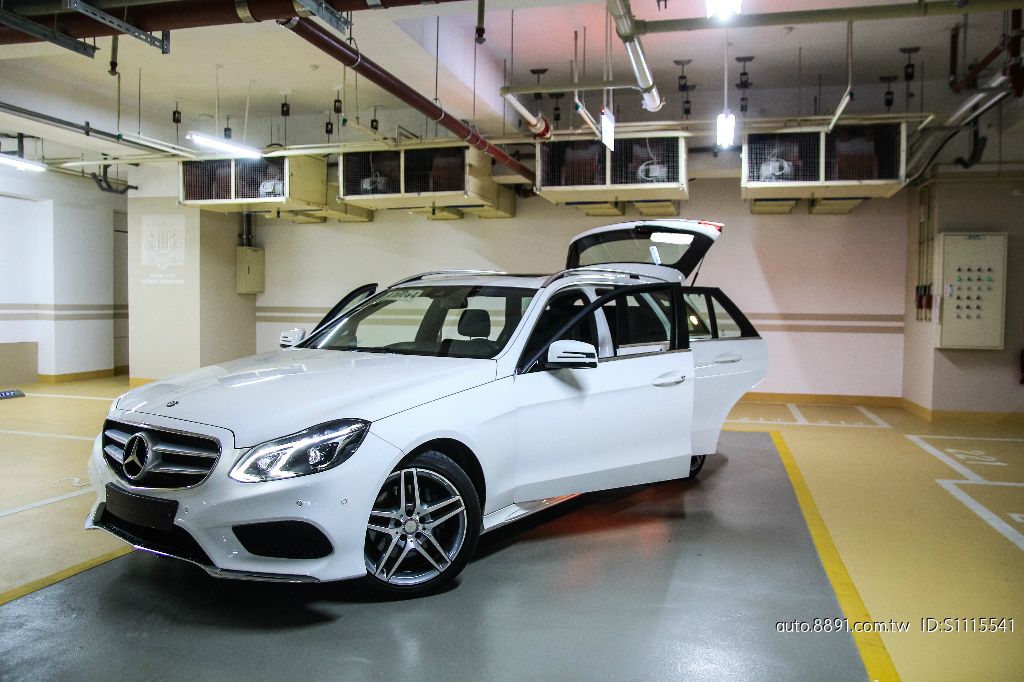 Mercedes-Benz/賓士 E-Class Sedan-Mercedes Benz E250 Estate AMG