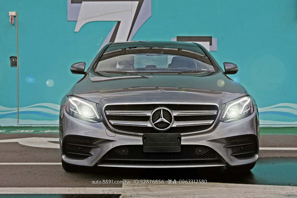 Mercedes-Benz/賓士 E-Class Sedan-萊因認證 / E300 / 全景天窗 / 動態座椅 / 光束頭燈 /19吋圈