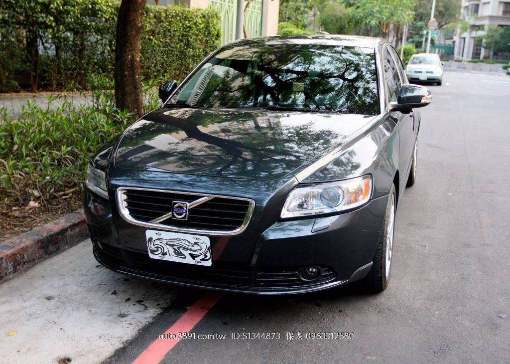 Volvo/富豪 S40-VOLVO S40 小愣嚴選