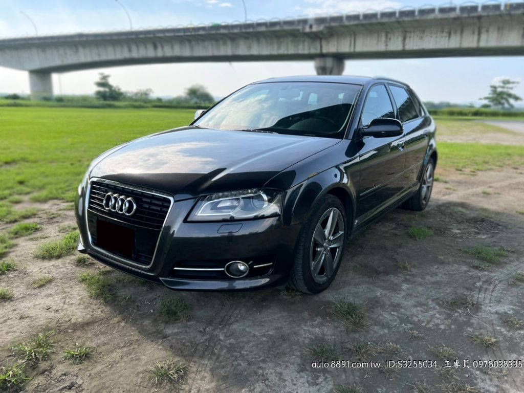 Audi/ W A3 5D-100％強力過件 20歲雙證件就可辦理 當日審核過件 隔日即可交車