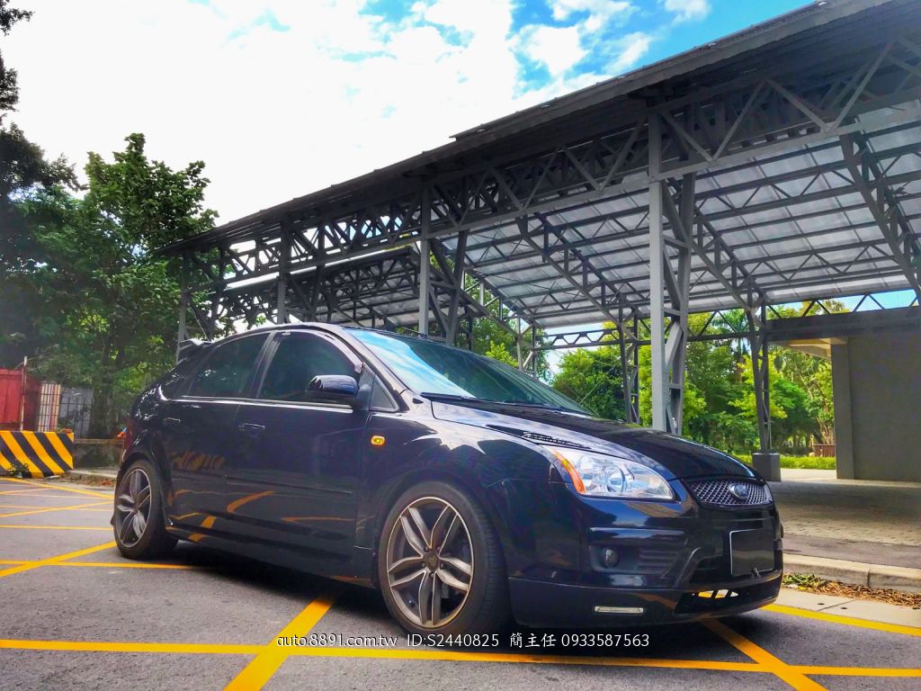 Ford/ Focus-【瘋汽車】 車換車留下的寶物 讓利給您 改安卓機(藍芽音樂 衛星導航 到車顯影)