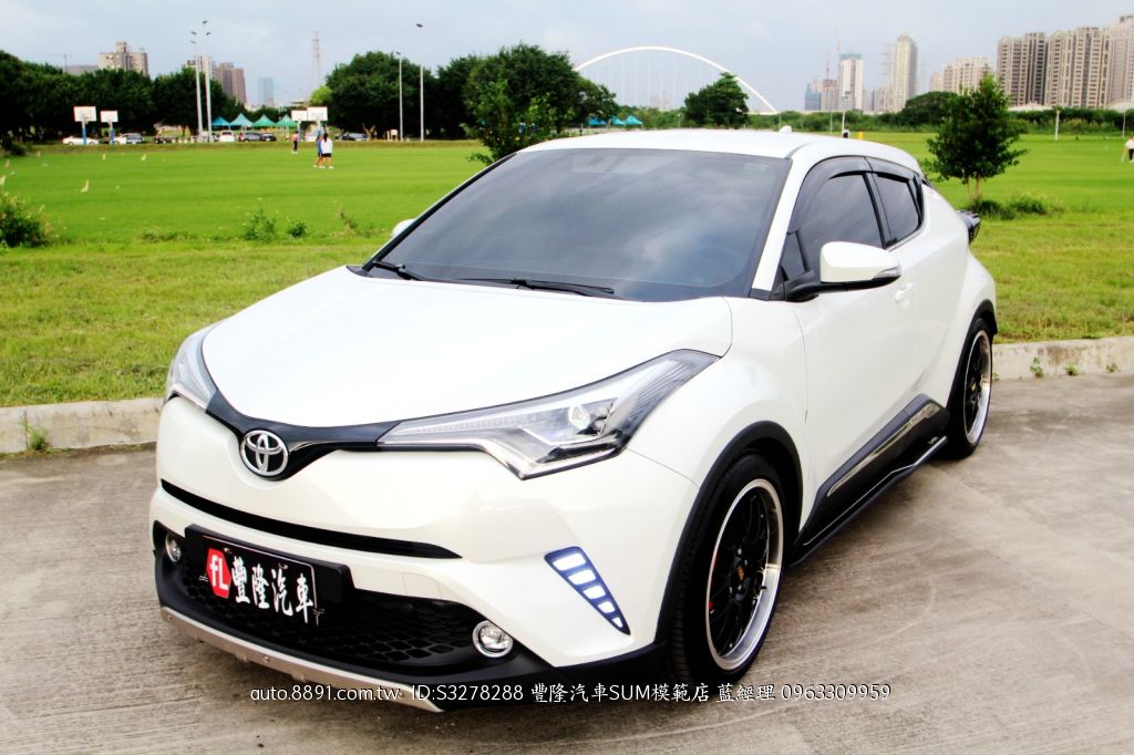 嚴選專區 - Toyota/豐田 C-HR-*{才跑3萬 配備升級}19年式CHR1.2白~豐隆嚴選0頭款低月付專案~*