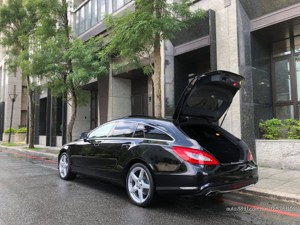 Mercedes-Benz/賓士 CLS Shooting Brake-維勒車業 日規 CLS 550 AMG SB 23P跟車系統大滿配