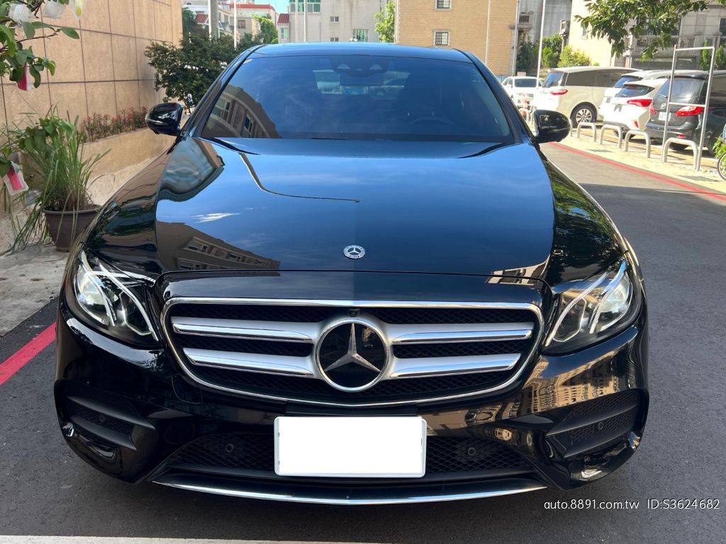 Mercedes-Benz/賓士 E-Class Sedan-2019-20 E300 AMG套件 360環景 23P智慧駕駛 天窗 立約保證