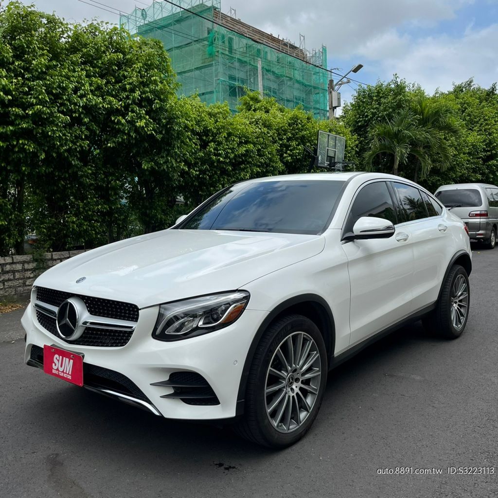 Mercedes-Benz/賓士 GLC Coupe-有23p 天窗 摸門 電動尾門 amg套件360環景 配備滿滿滿